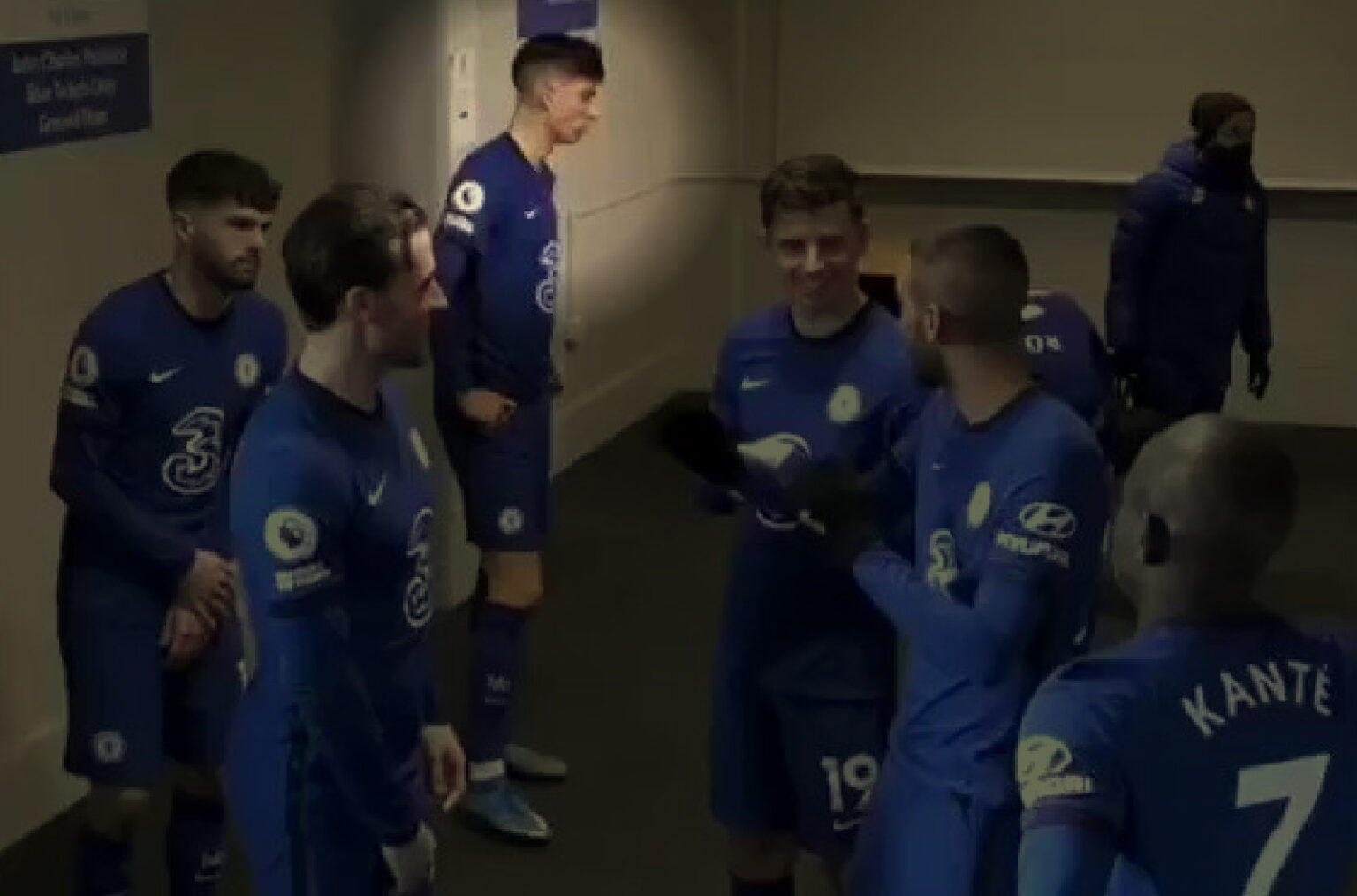 Kai Havertz showcases his ice cold mentality before second half v Leeds ...