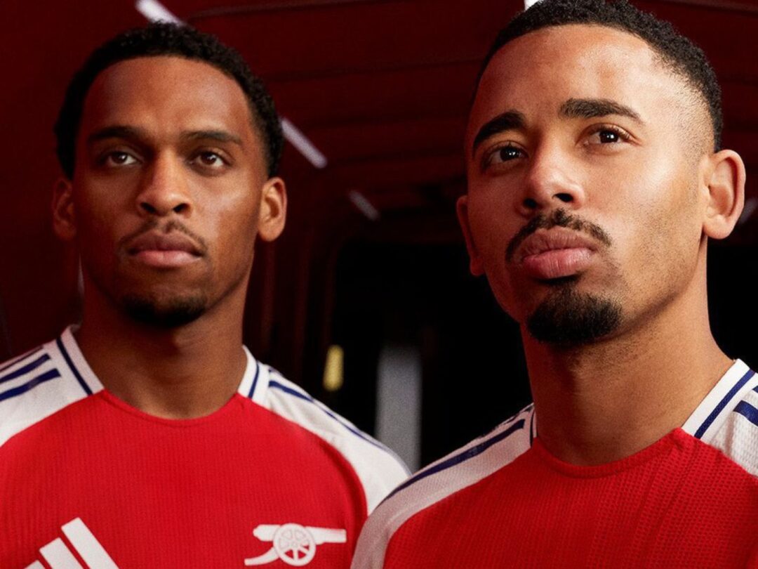Arsenal Fans Left Cold by Unexpected Back View of New Home Kit – Thick ...