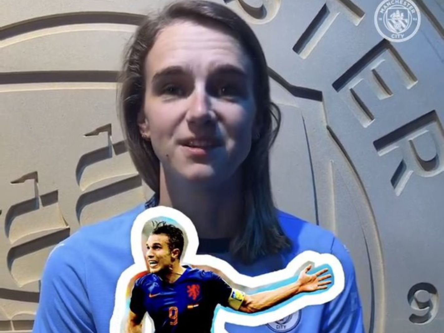 The Problem with Labeling Vivianne Miedema ‘Snake’ Like Robin van ...