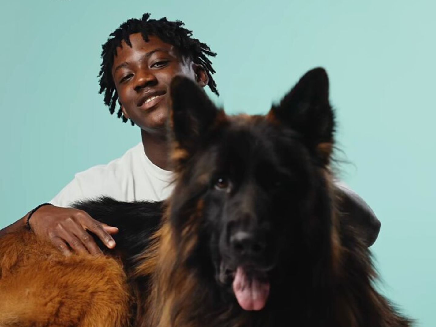 Kobbie Mainoo Opens Up About Life with His Moody Dog Kodak – Thick Accent