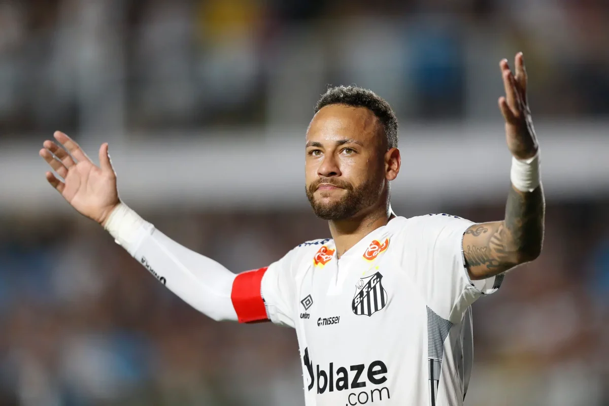 Neymar Brings Back Controversial Move FIFA Once Banned – Thick Accent