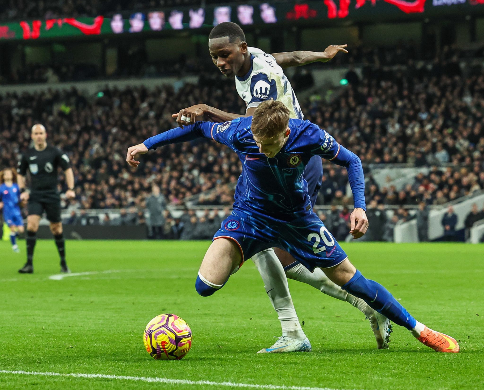 Tottenham vs Chelsea Predictions: Can Spurs Keep Their Title Dreams ...