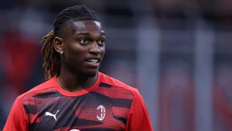 Turns Out Everyone Misread Rafael Leao’s IG Shoutout to Man United ...