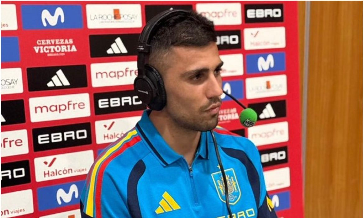 Rodri Flirting With Real Madrid Spawns The Most Dramatic Man City Fan ...